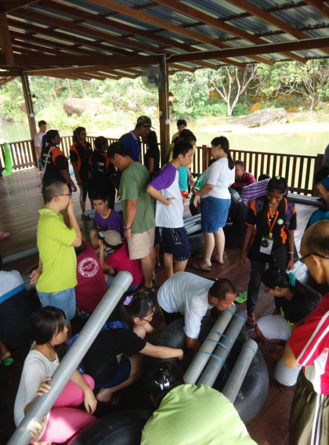 Refreshing Springs Resort, Kalumpang, SELANGOR – GoKelah